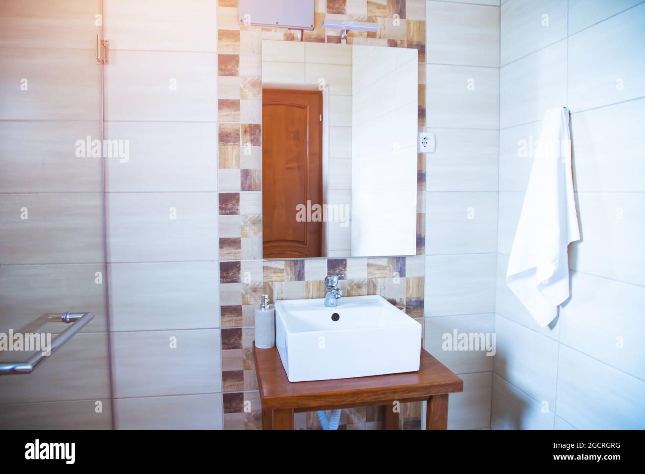 Clean and fresh bathroom with natural light Stock Photo - Alamy