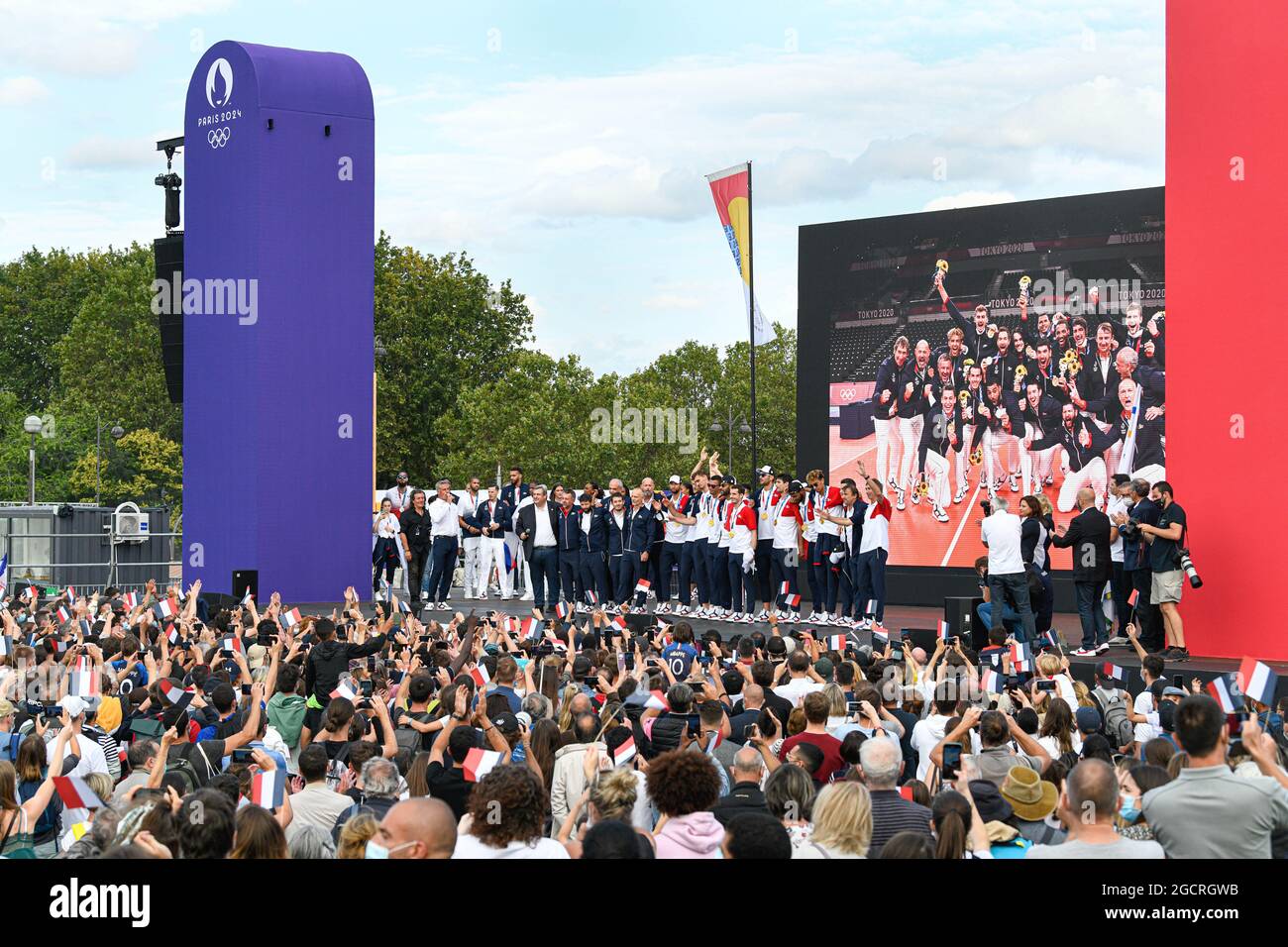 Players of France national men's volleyball team (gold medal) celebrate ...