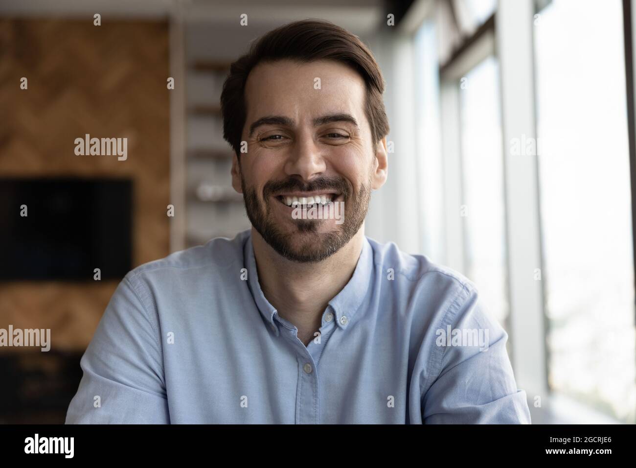 Happy 30s business man, professional, leader, entrepreneur in casual ...