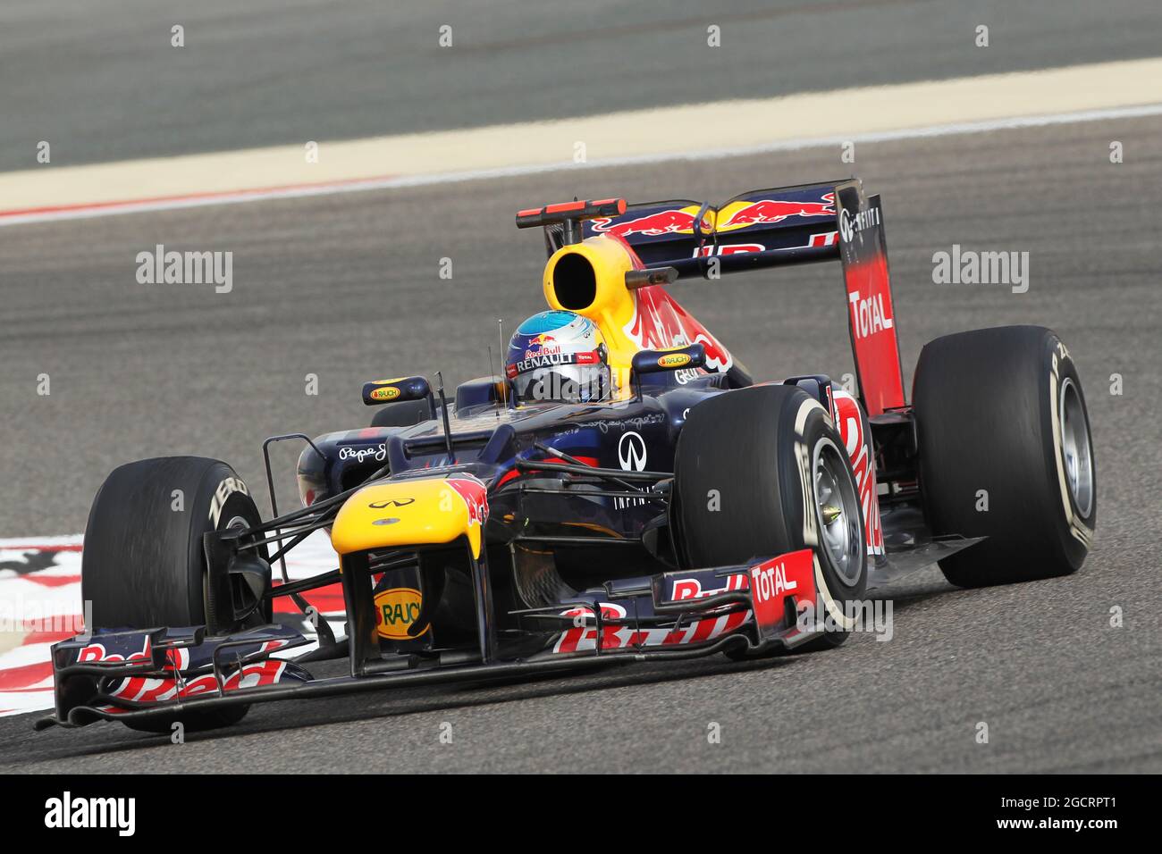 Sebastian Vettel (GER) Red Bull Racing RB8. Bahrain Grand Prix, Sunday ...