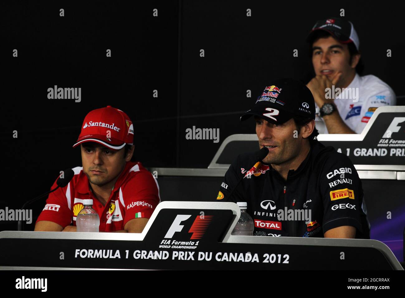 (L to R): Felipe Massa (BRA) Ferrari; Mark Webber (AUS) Red Bull Racing ...