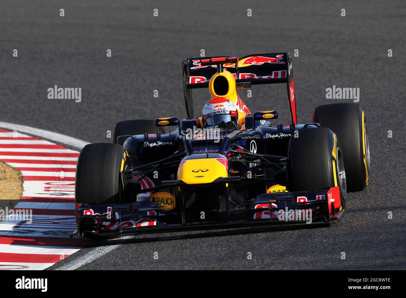 Sebastian Vettel (GER) Red Bull Racing RB8. Japanese Grand Prix, Sunday ...