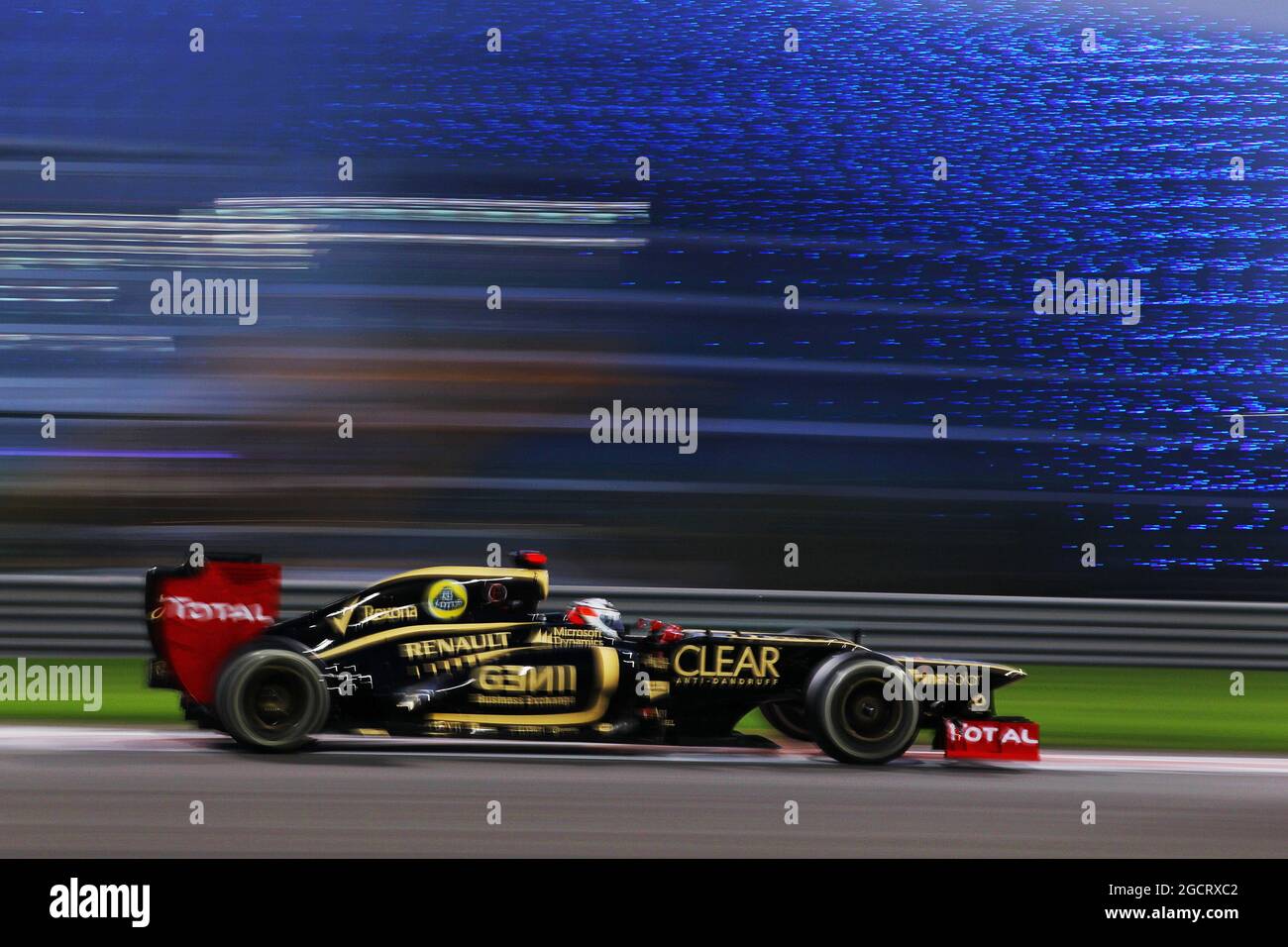 Kimi Raikkonen (FIN) Lotus F1 E20. Abu Dhabi Grand Prix, Friday 2nd November 2012. Yas Marina ...