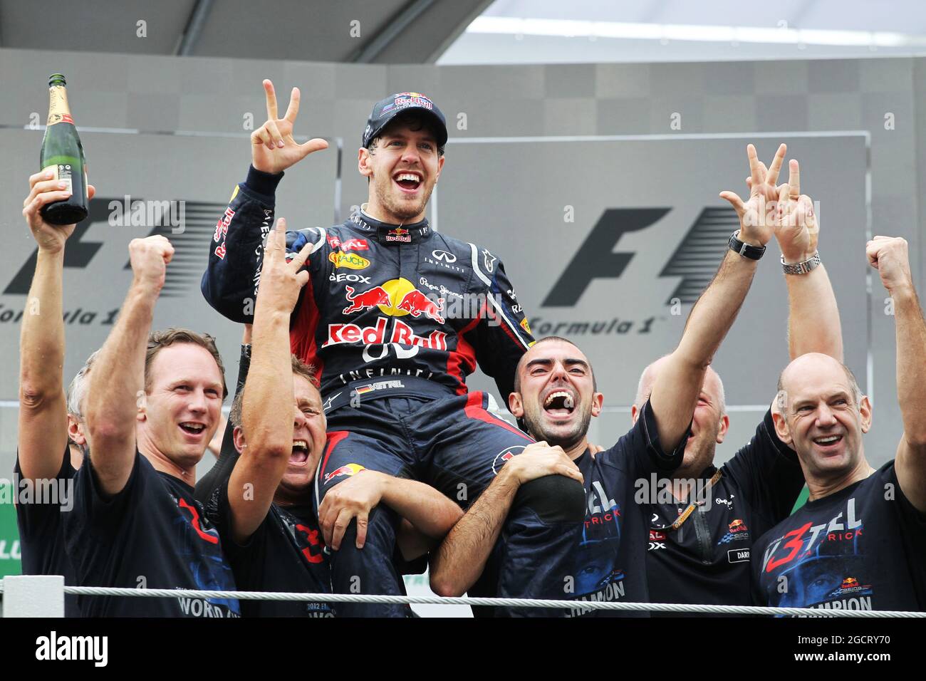 Sebastian Vettel (GER) Red Bull Racing celebrates his World ...
