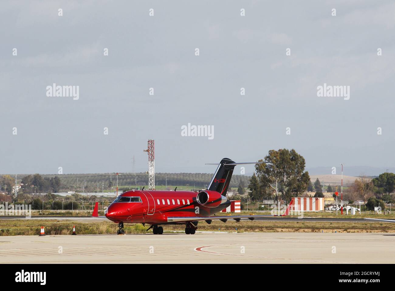 The bombardier cl 600 jet owned by lewis hamilton hi-res stock ...