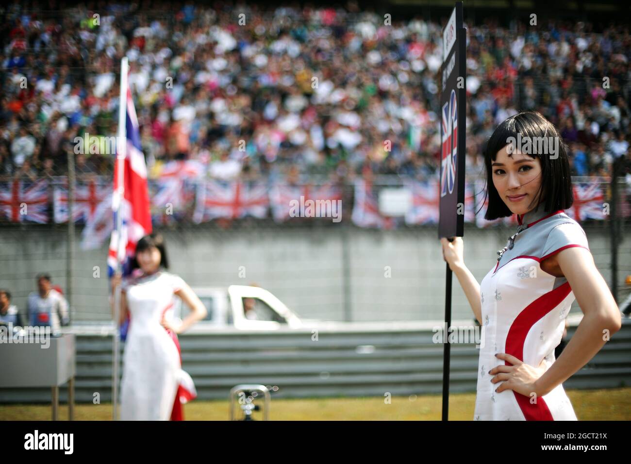 Grid girls. Chinese Grand Prix, Sunday 14th April 2013. Shanghai, China ...