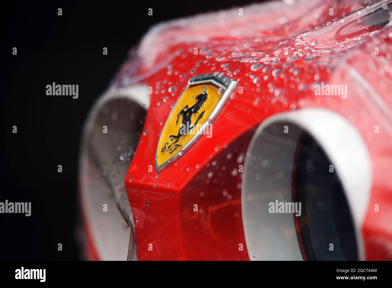 Ferrari f138 pit stop light system hi-res stock photography and images ...