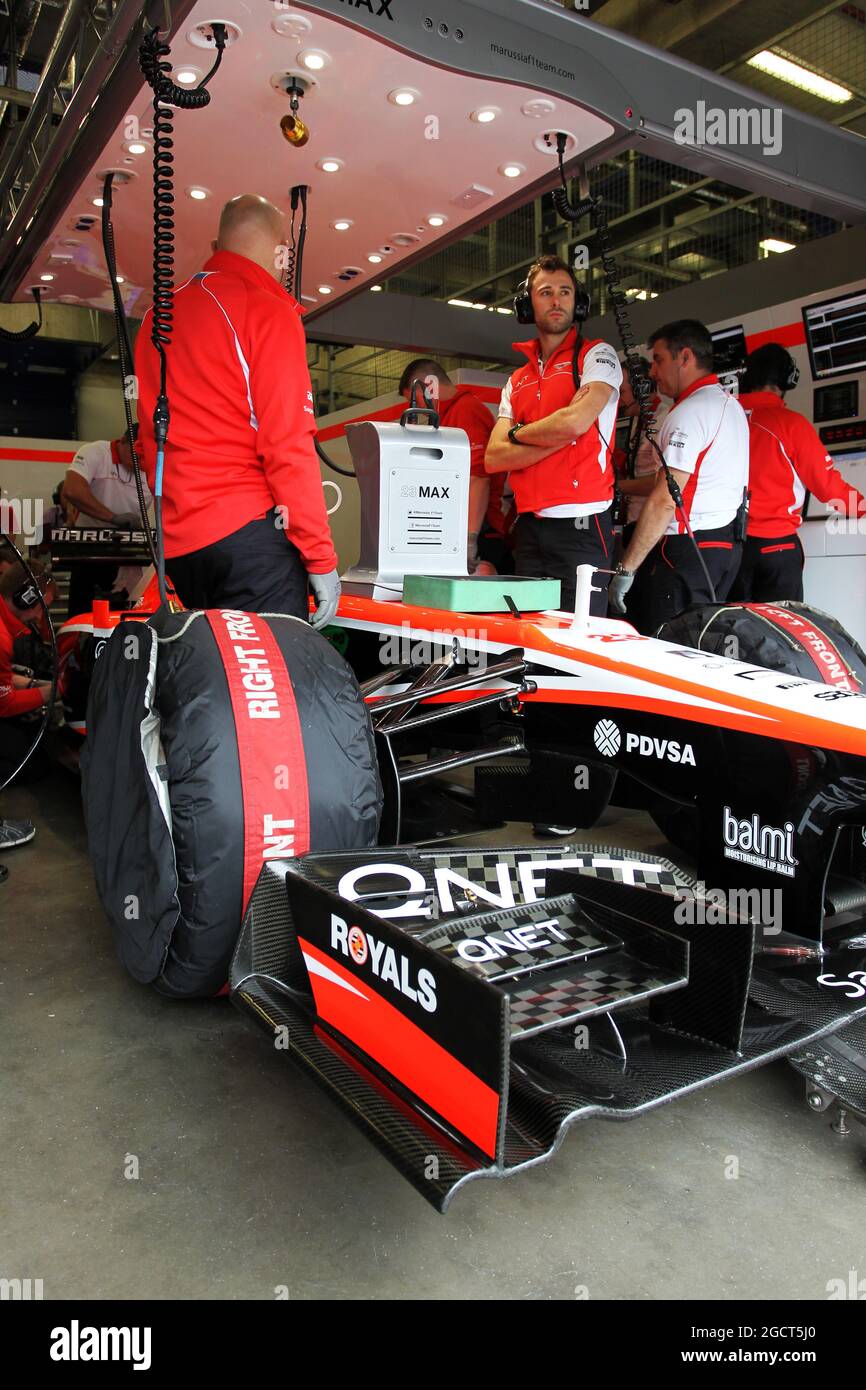 Reading fc branding on marussia f1 team mr02 front wing hi-res stock ...