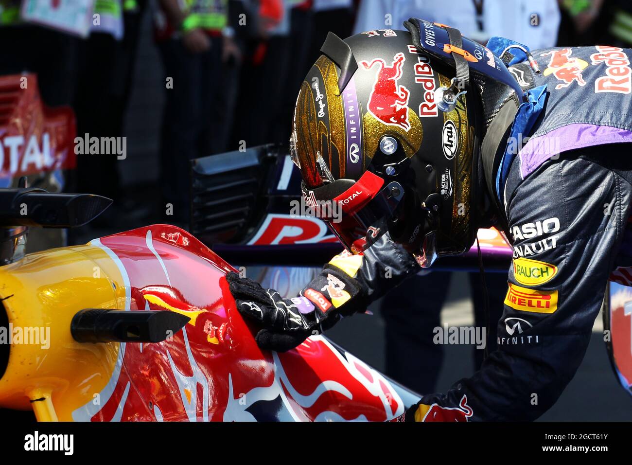 Red bull racing rb9 celebrates in parc ferme hi-res stock photography ...