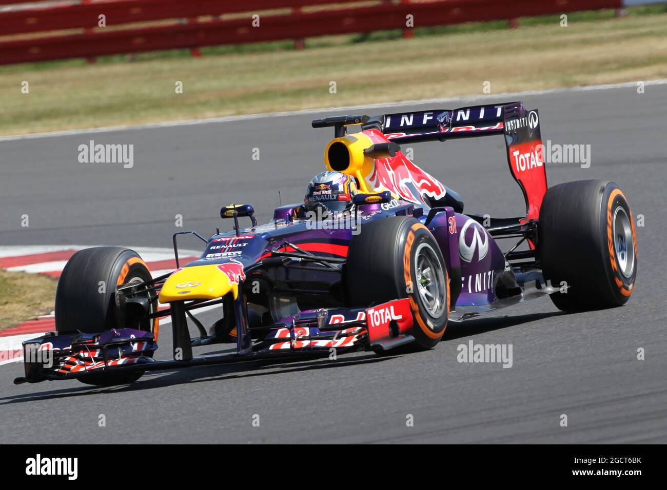 Red bull racing rb9 test driver hi-res stock photography and images - Alamy