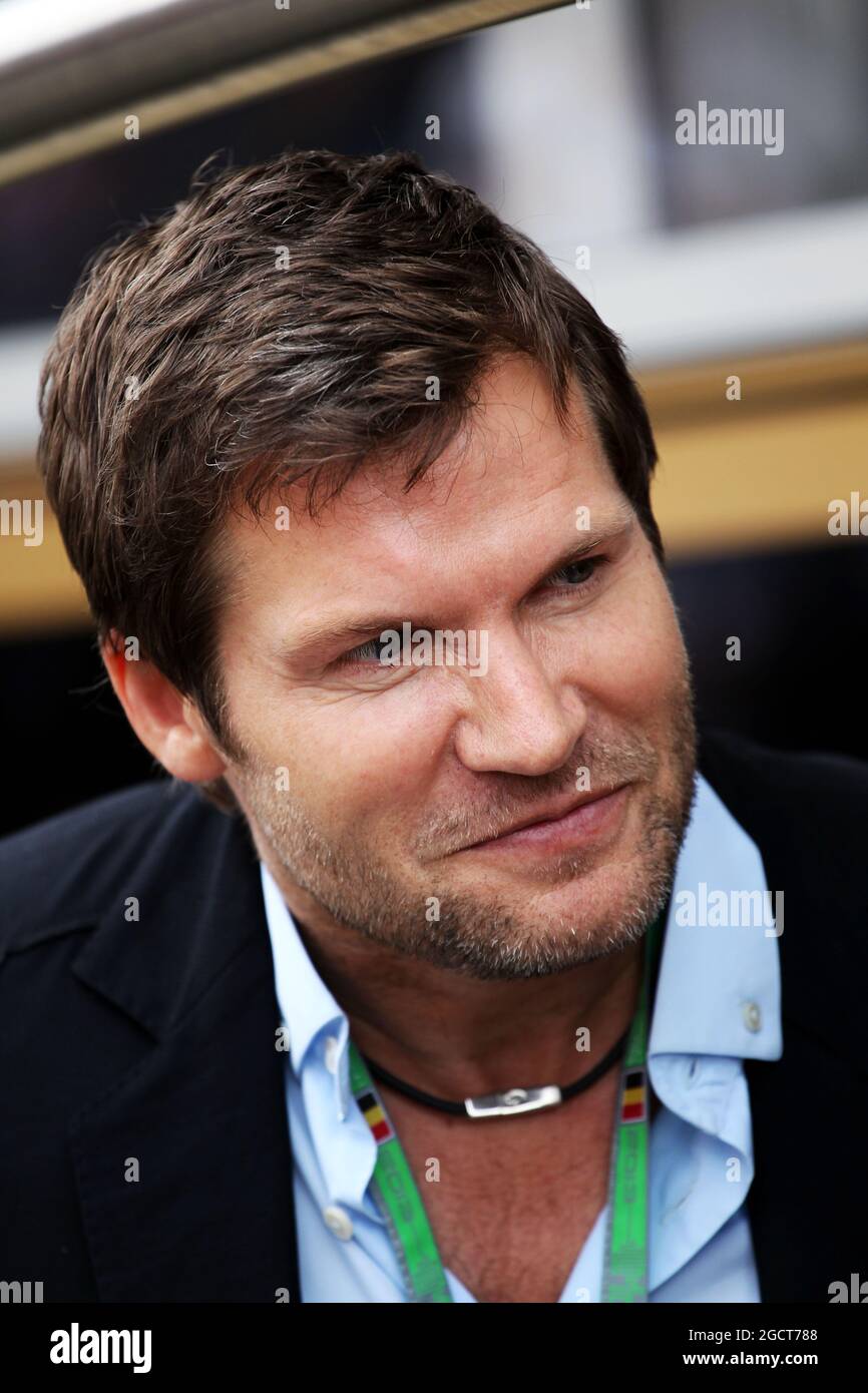 Steve Robertson (GBR) Driver Manager of Kimi Raikkonen (FIN) Lotus F1 ...