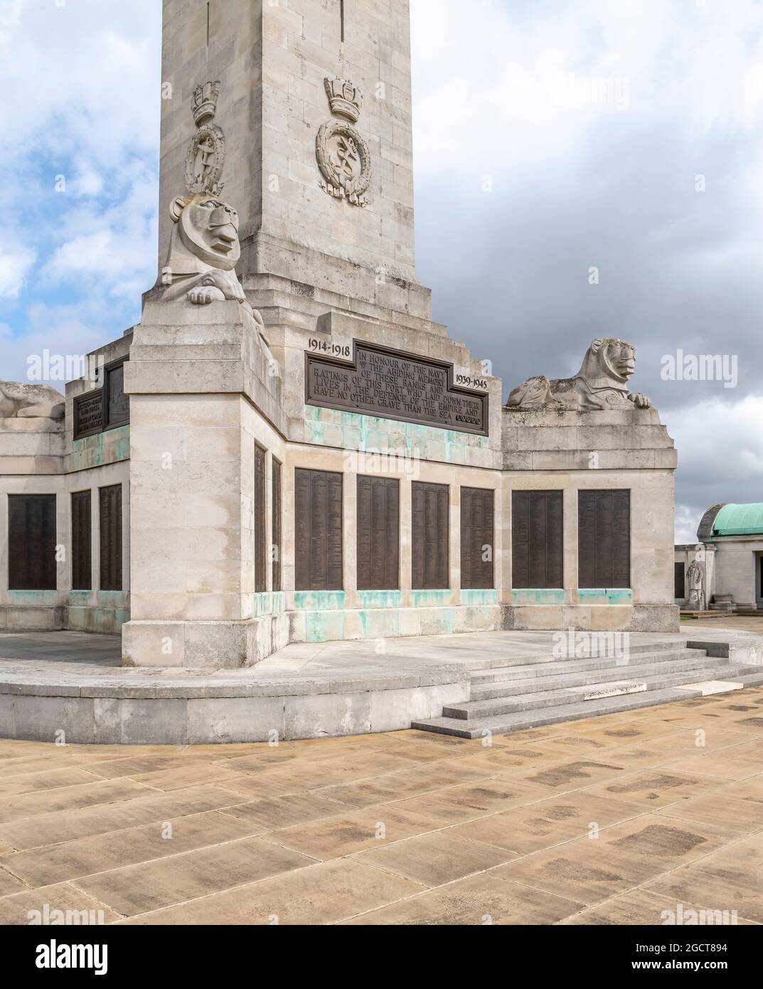 Naval memorial garden hi-res stock photography and images - Alamy