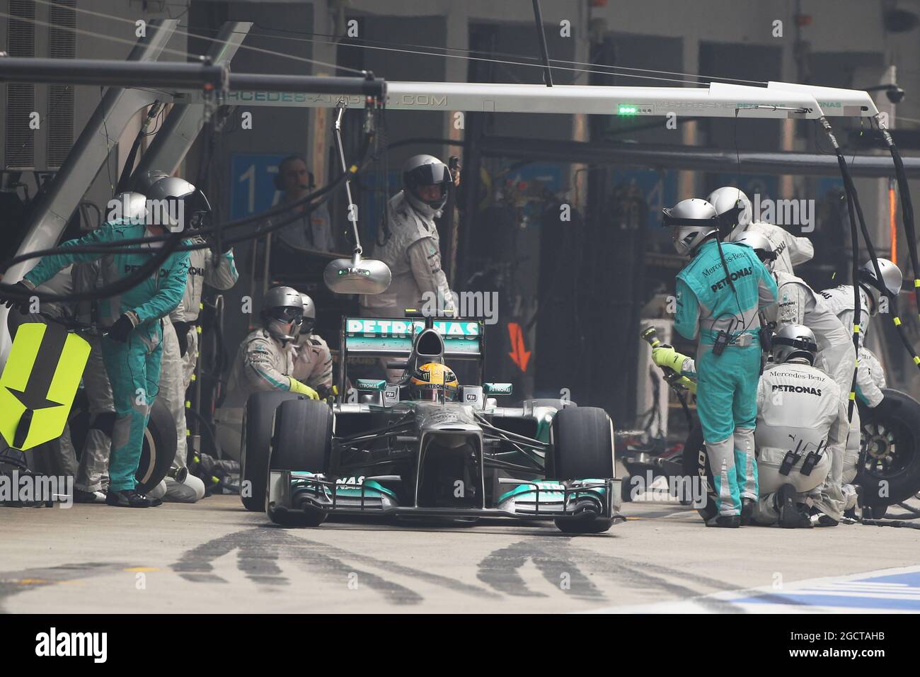 Mercedes amg f1 w04 makes a pit stop hi-res stock photography and ...