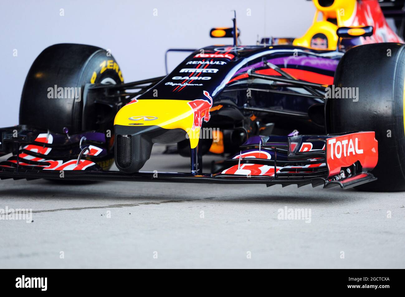 The new Red Bull Racing RB10 is unveiled - front wing and nosecone ...
