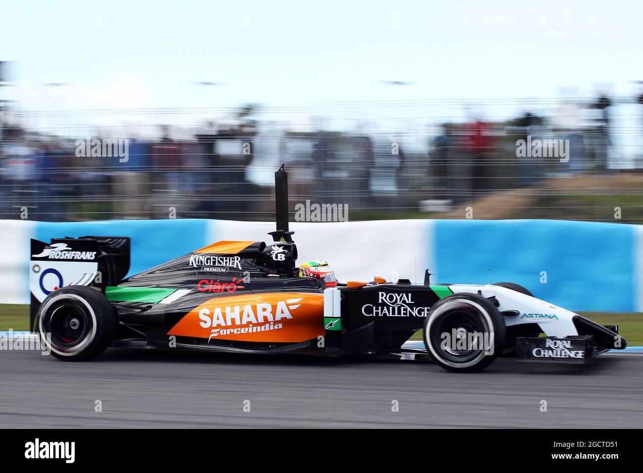 Sergio Perez (MEX) Sahara Force India F1 VJM07. Formula One Testing ...