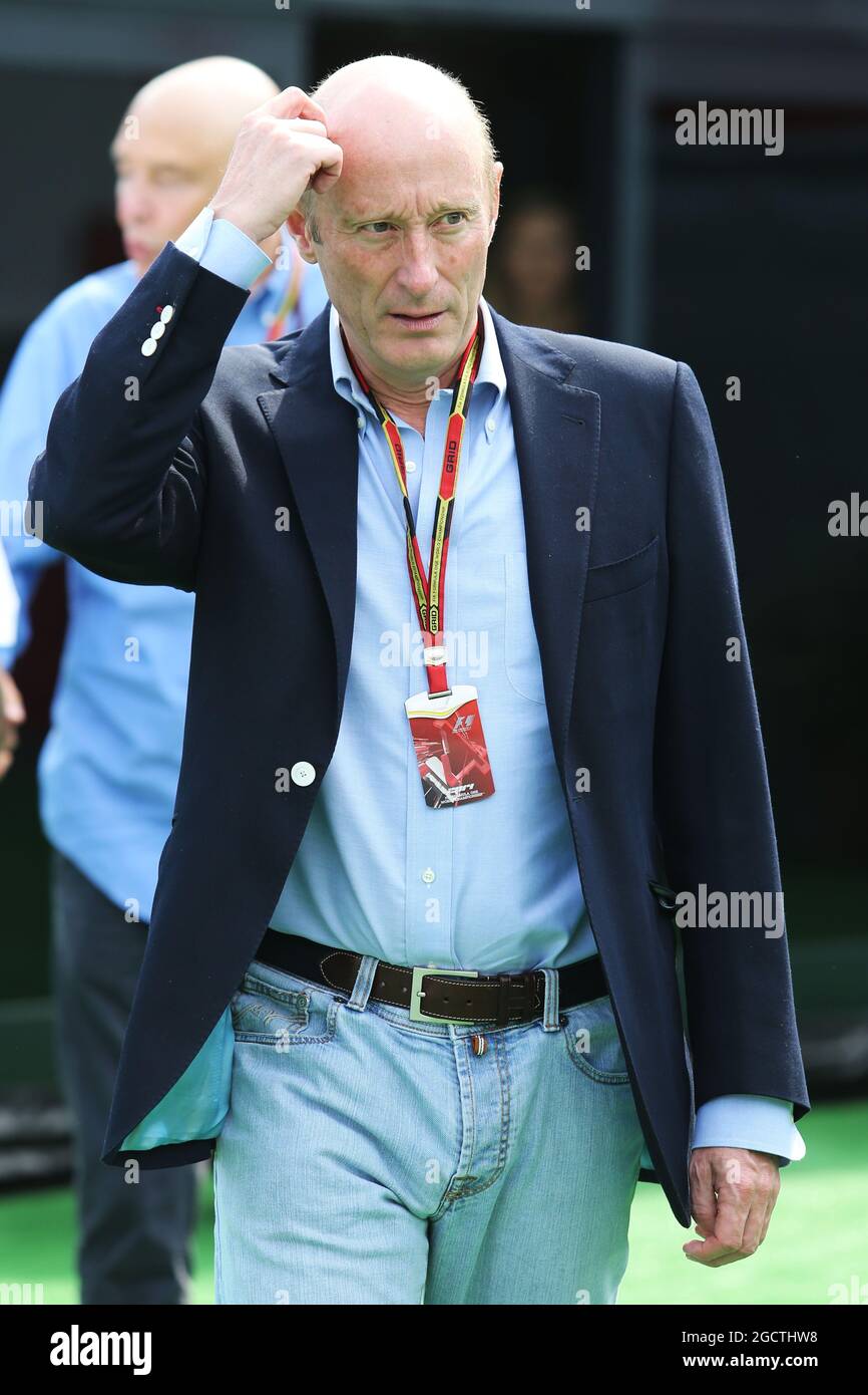 Donald mackenzie hi-res stock photography and images - Alamy