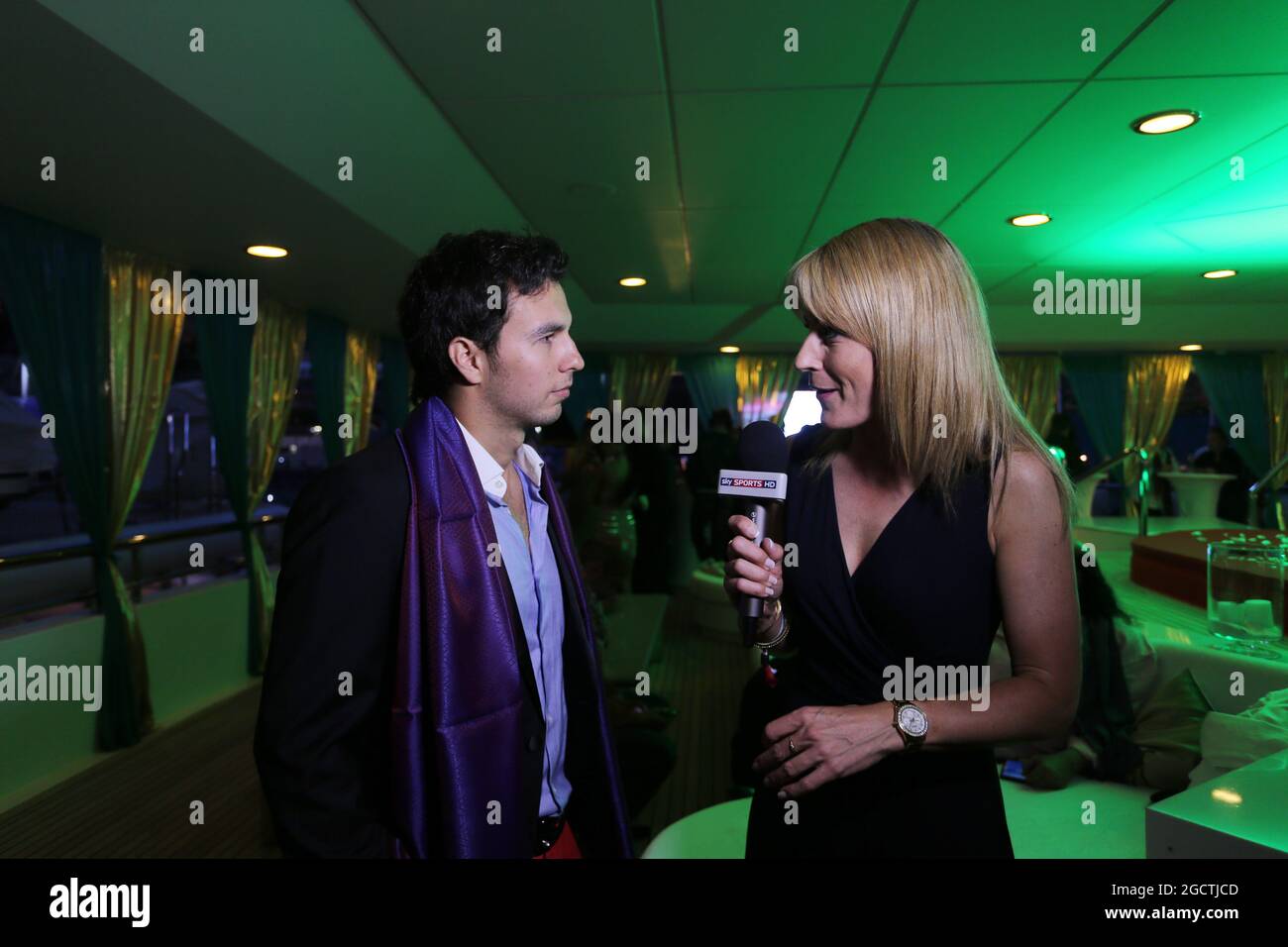 Sergio Perez (MEX) Sahara Force India F1 with Rachel Brookes (GBR) Sky ...