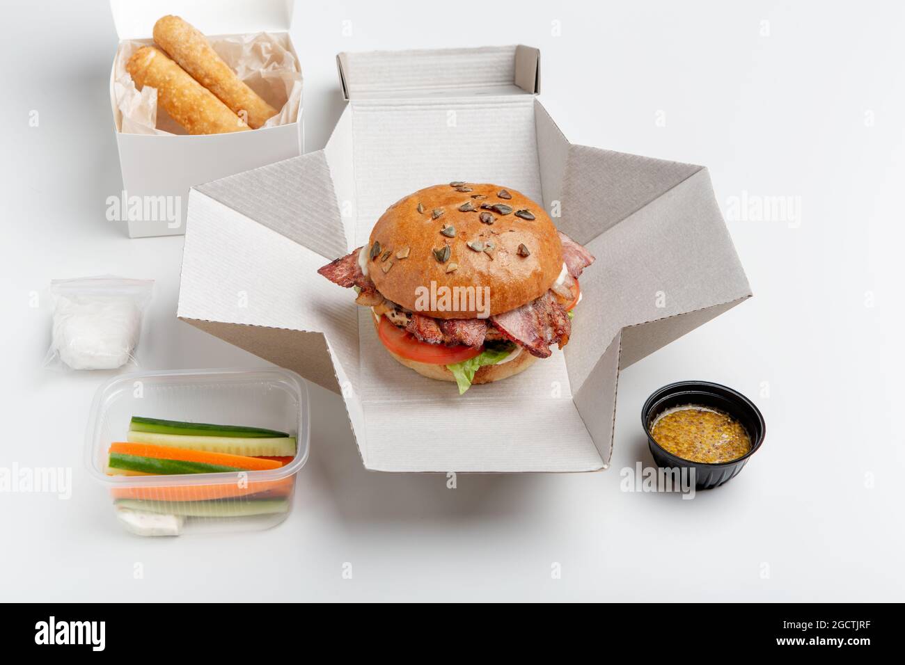 Food to go and takeaway, delicious set from restaurant, modern delivery ...