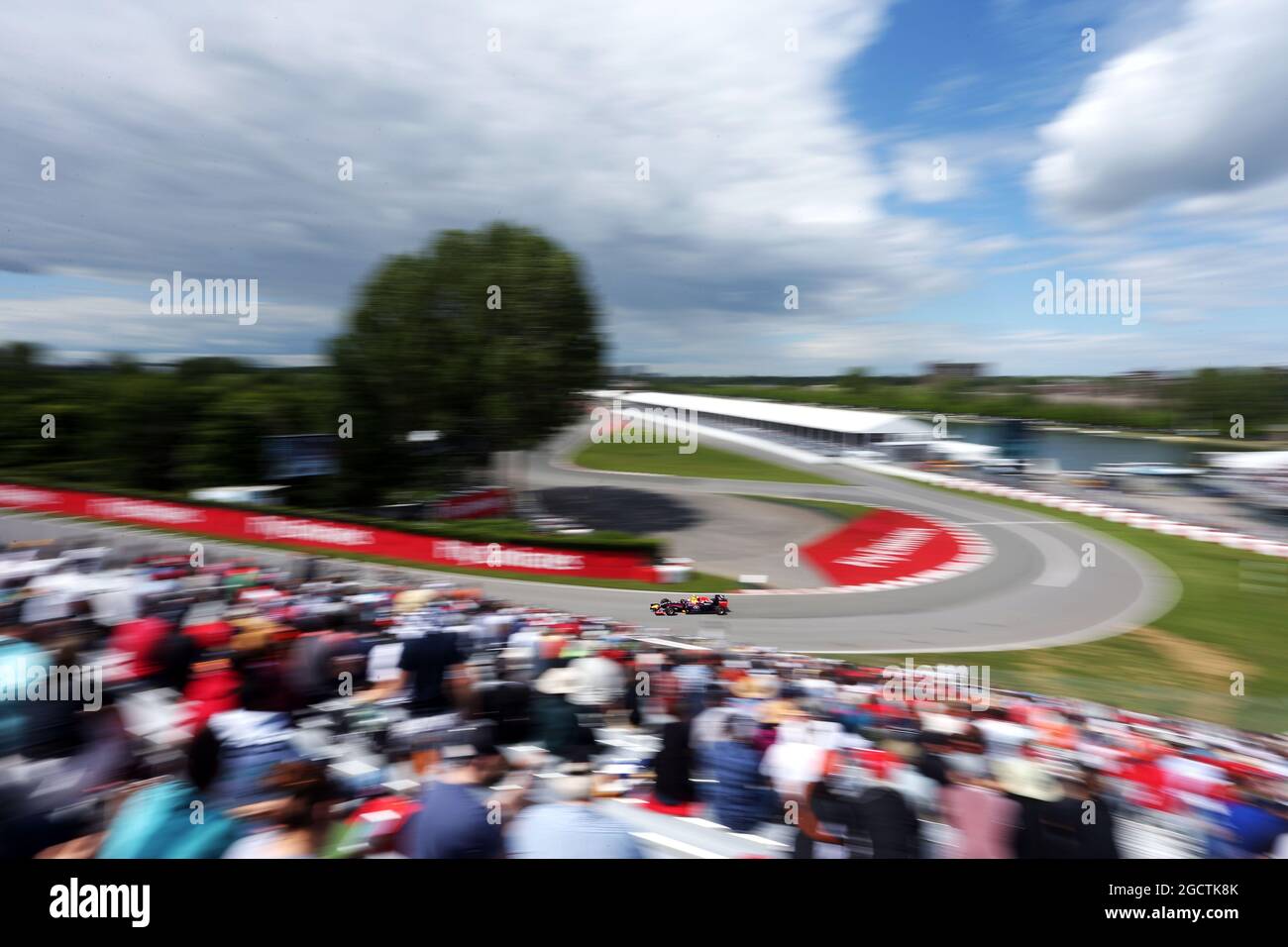 Daniel Ricciardo (AUS) Red Bull Racing RB10. Canadian Grand Prix ...