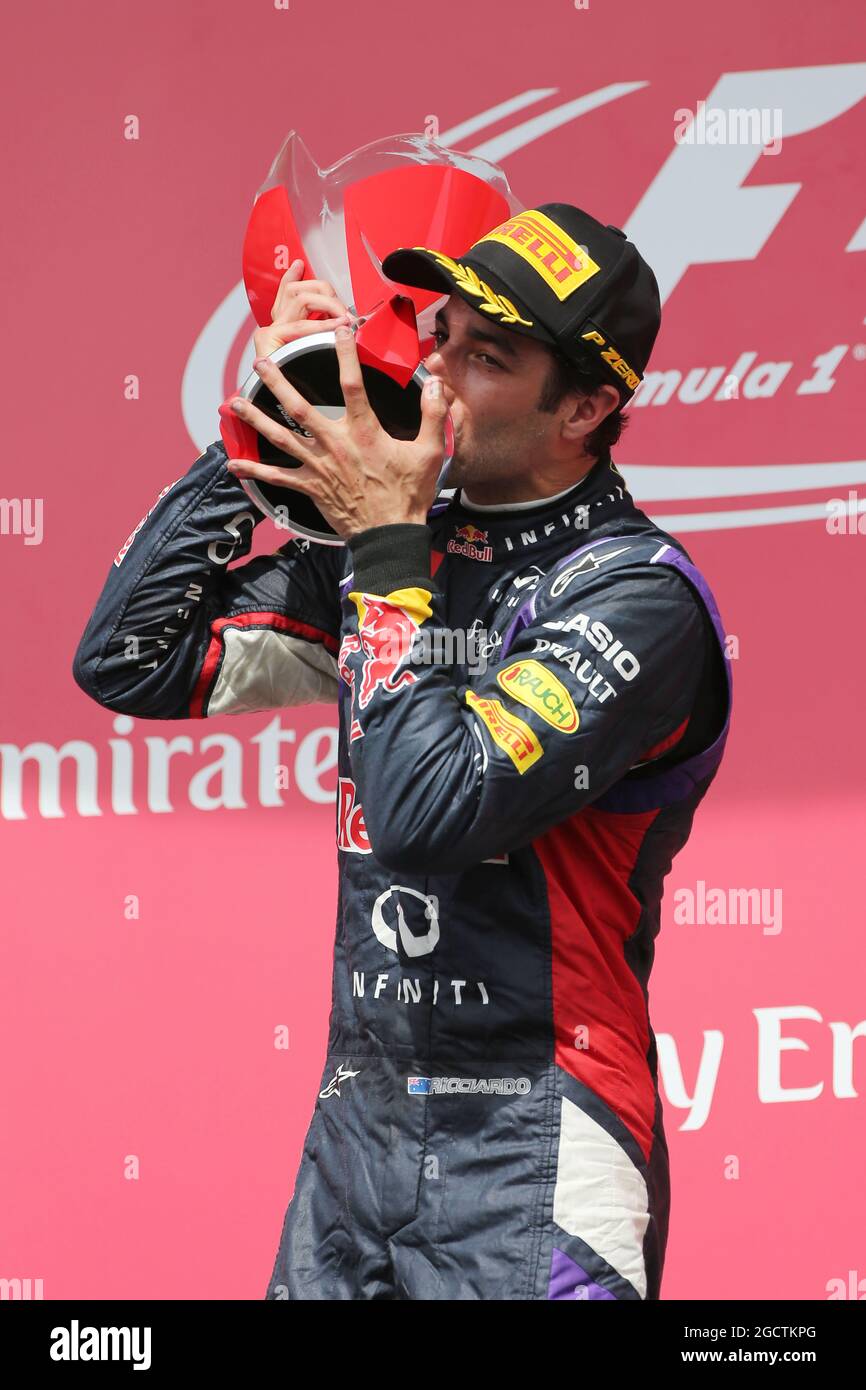 Race winner Daniel Ricciardo (AUS) Red Bull Racing celebrates on the ...