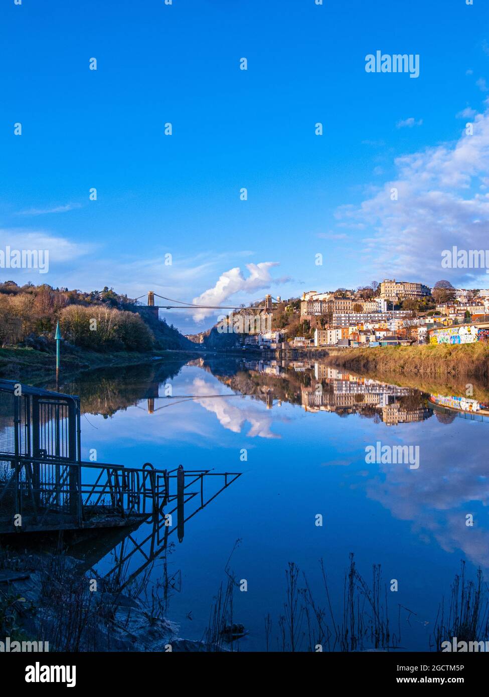 Clifton suspension bridge reflections hi-res stock photography and ...