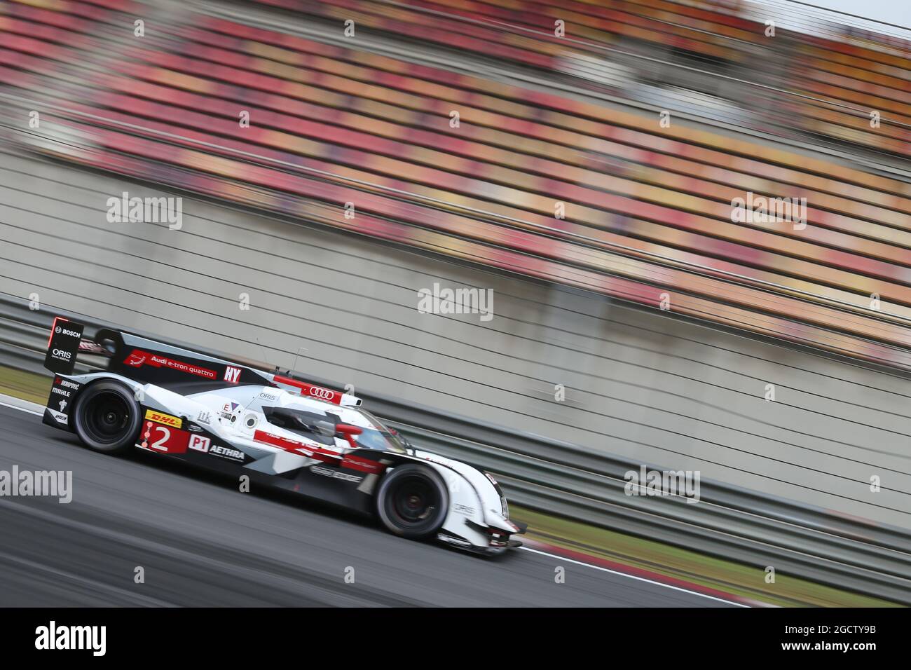 Marcel Fassler (SUI) / Andre Lotterer (GER) / Benoit Treluyer (FRA) #02 ...