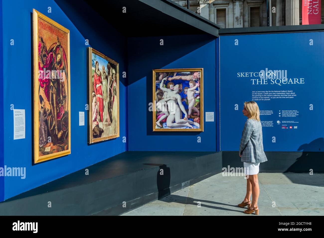 Pop up gallery hi-res stock photography and images - Alamy