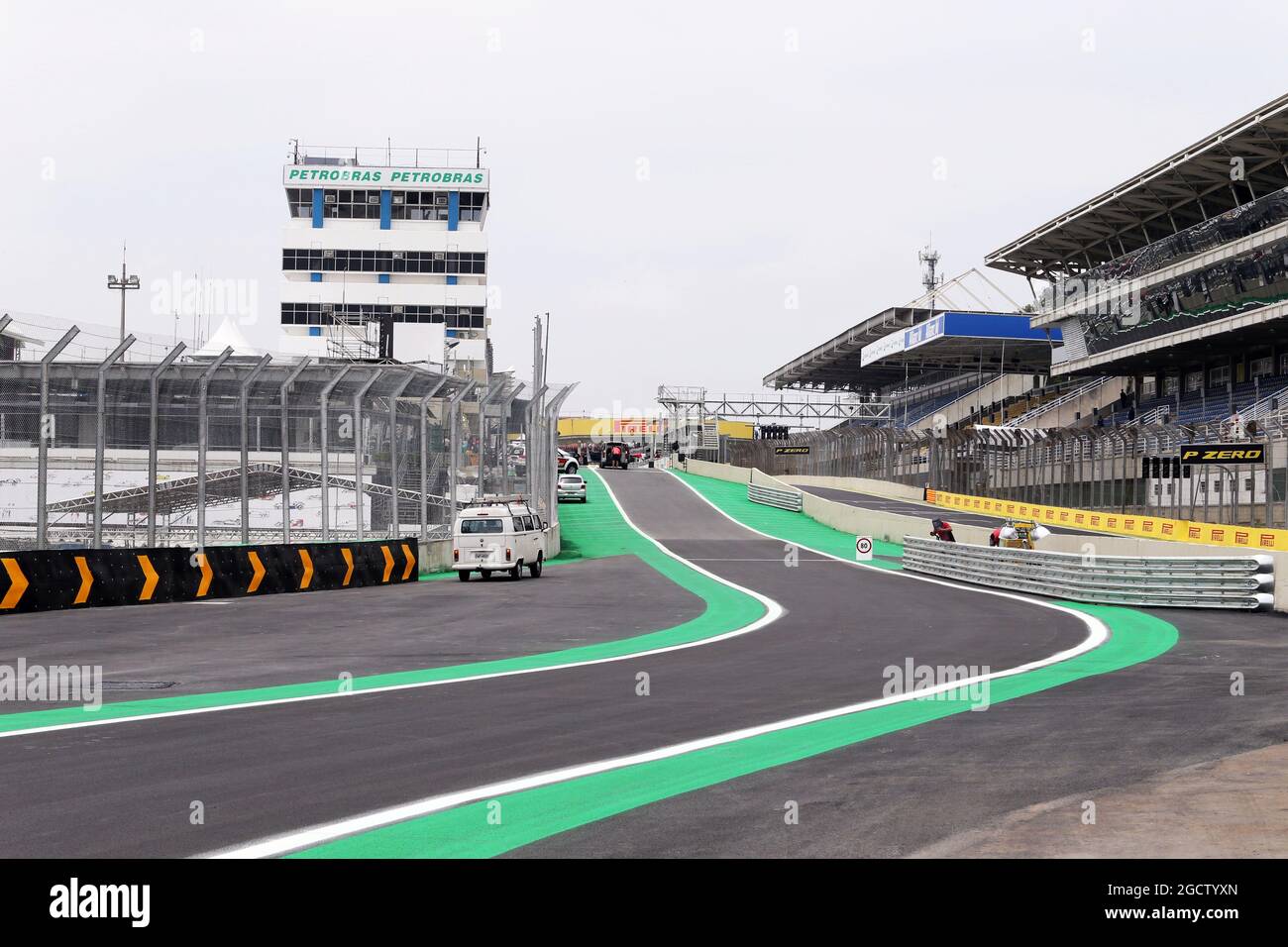 New pit lane entrance hi-res stock photography and images - Alamy