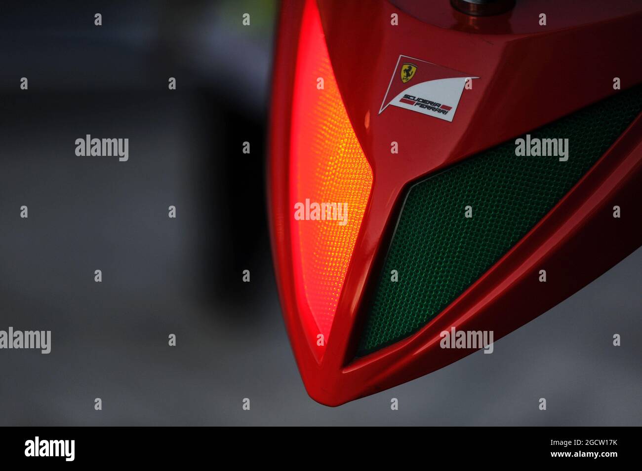 Ferrari pit stop light system hi-res stock photography and images - Alamy