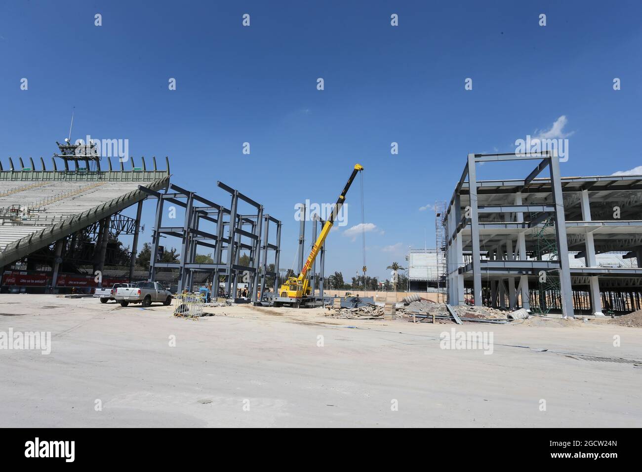 Pit building and paddock. Autodromo Hermanos Rodriguez Circuit Visit ...