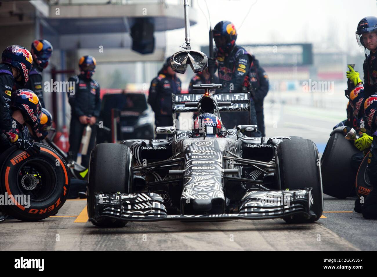 Red bull racing rb11 practices a pit stop hi-res stock photography and ...