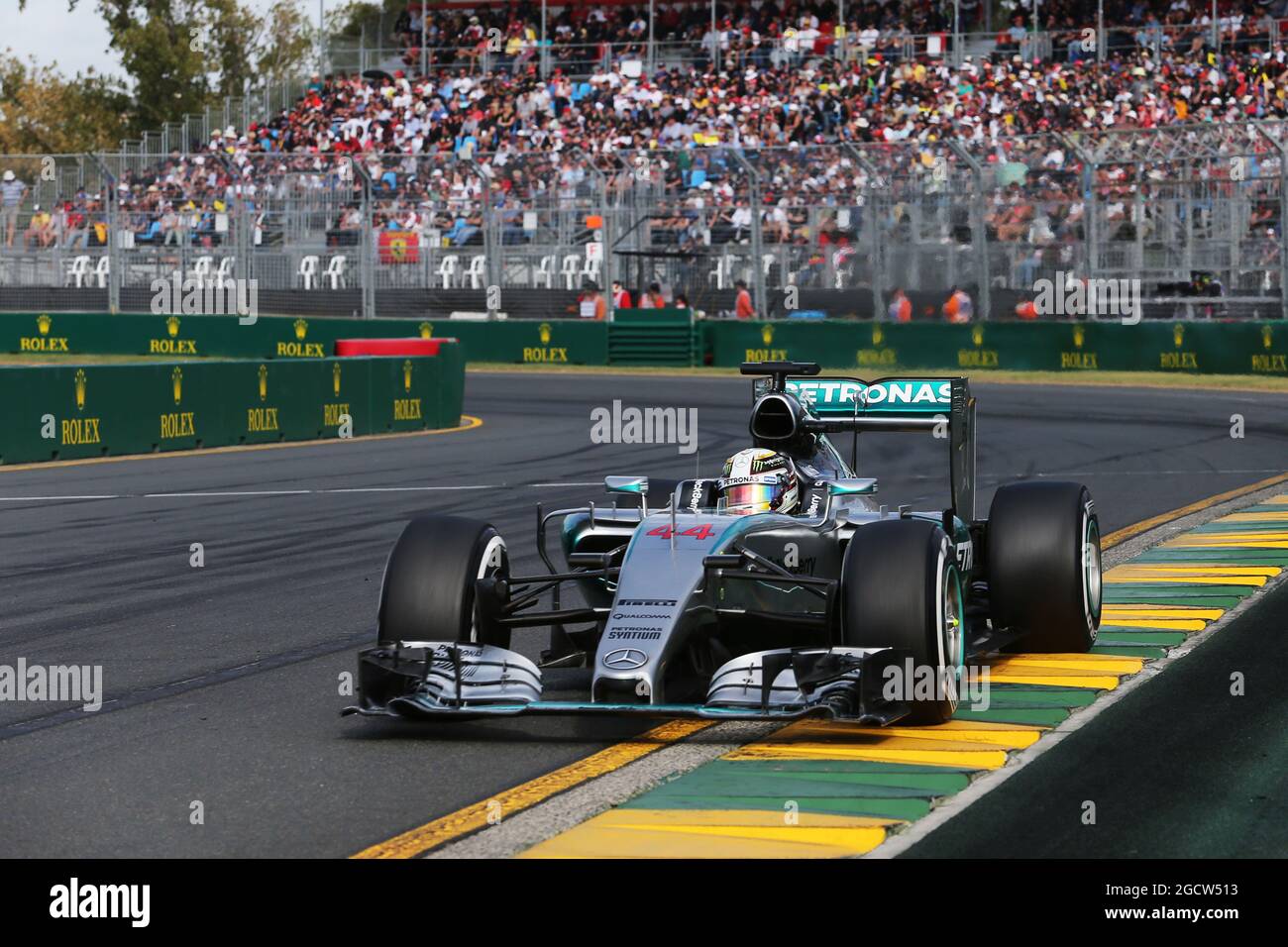 Lewis Hamilton (GBR) Mercedes AMG F1 W06. Australian Grand Prix, Sunday ...