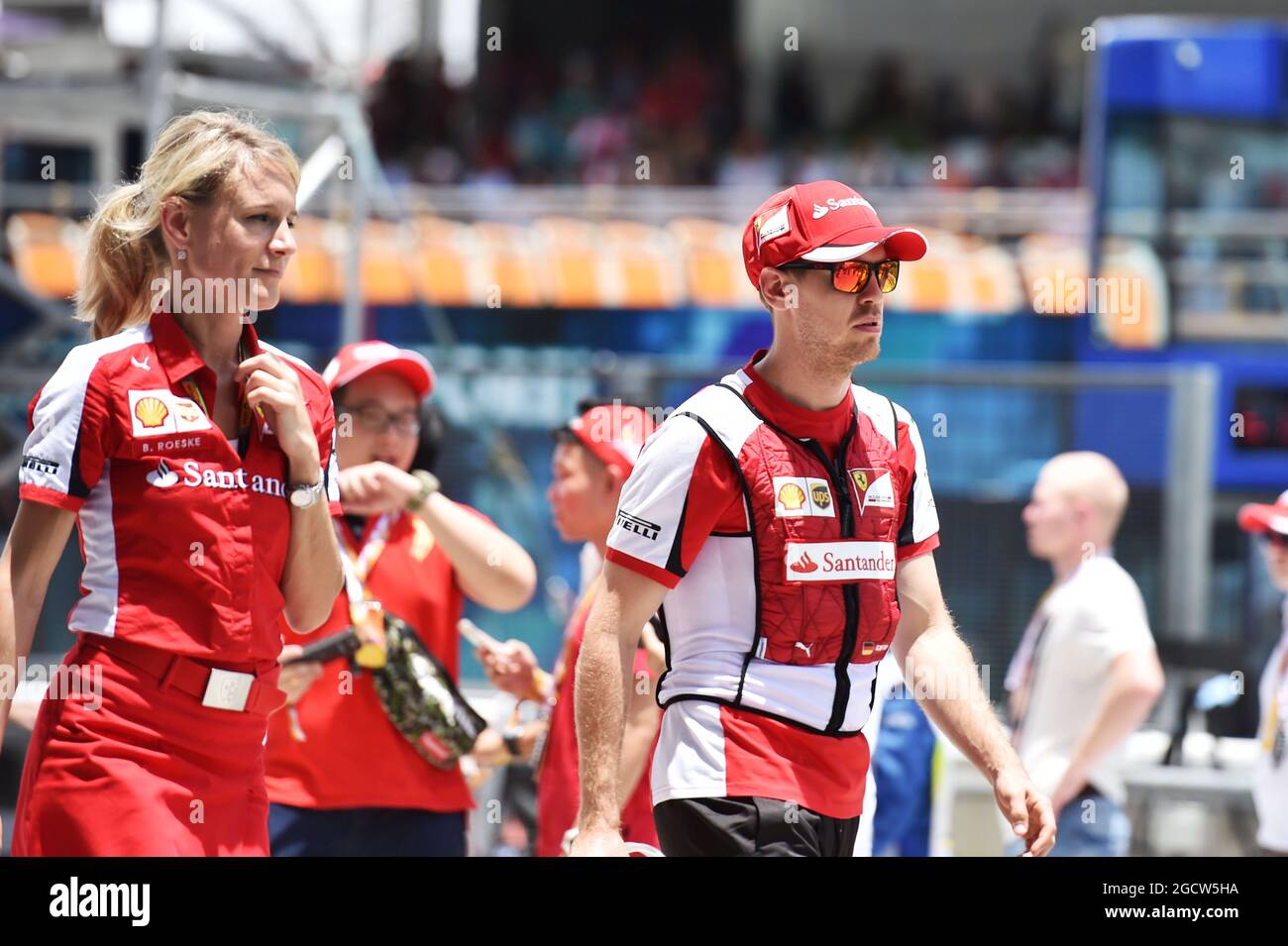 Red bull racing press officer hi-res stock photography and images - Alamy