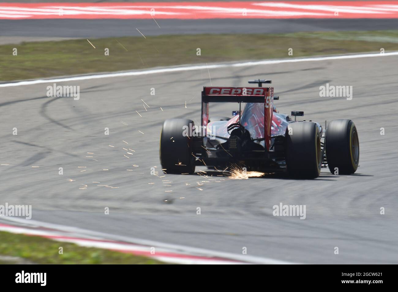Max Verstappen (NLD) Scuderia Toro Rosso STR10 sends sparks flying ...