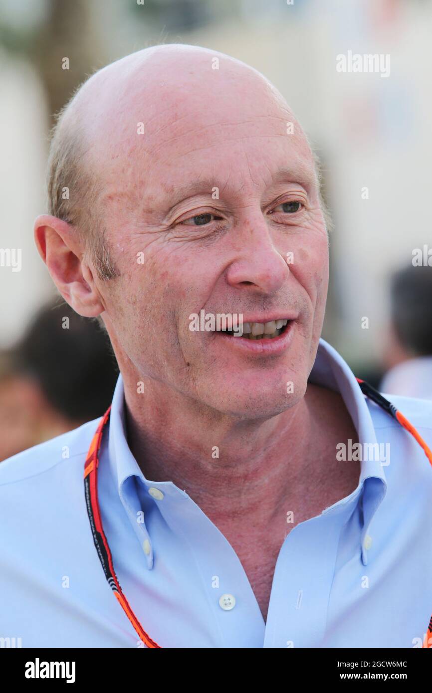 Donald mackenzie hi-res stock photography and images - Alamy