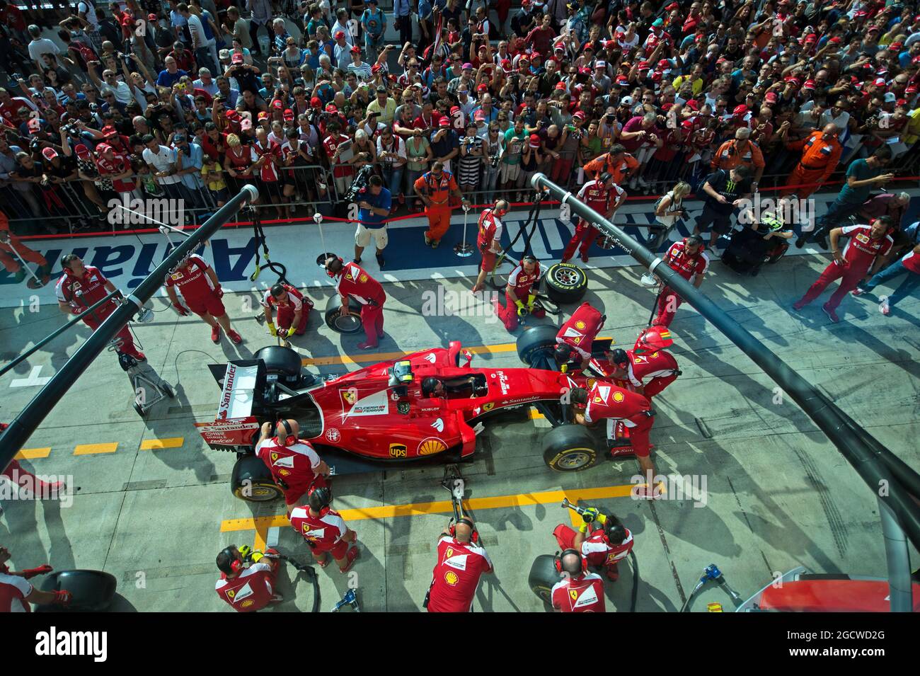 Ferrari practices a pit stop. Italian Grand Prix, Thursday 3rd ...