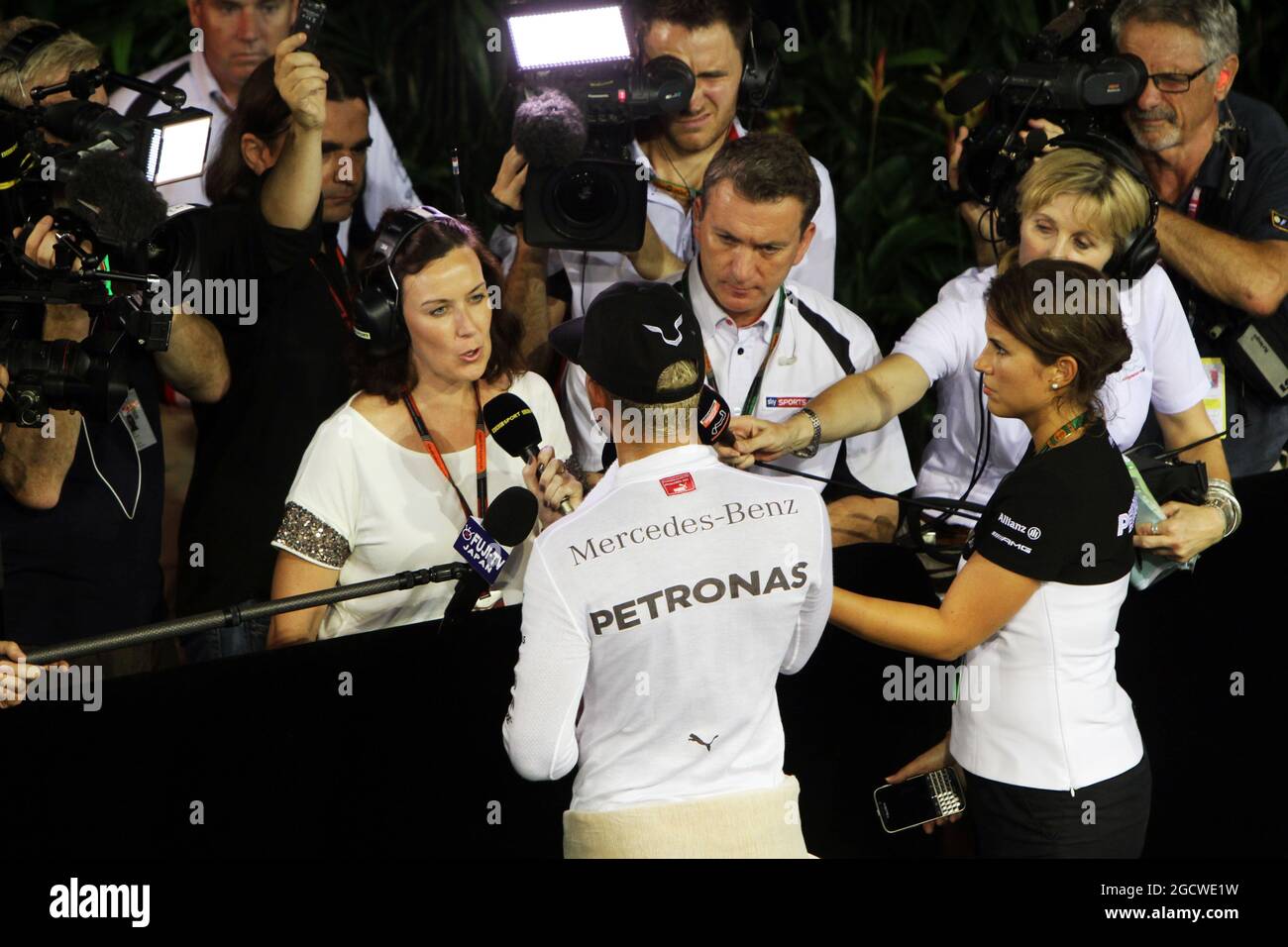 Lewis Hamilton (GBR) Mercedes AMG F1 with Lee McKenzie (GBR) BBC ...