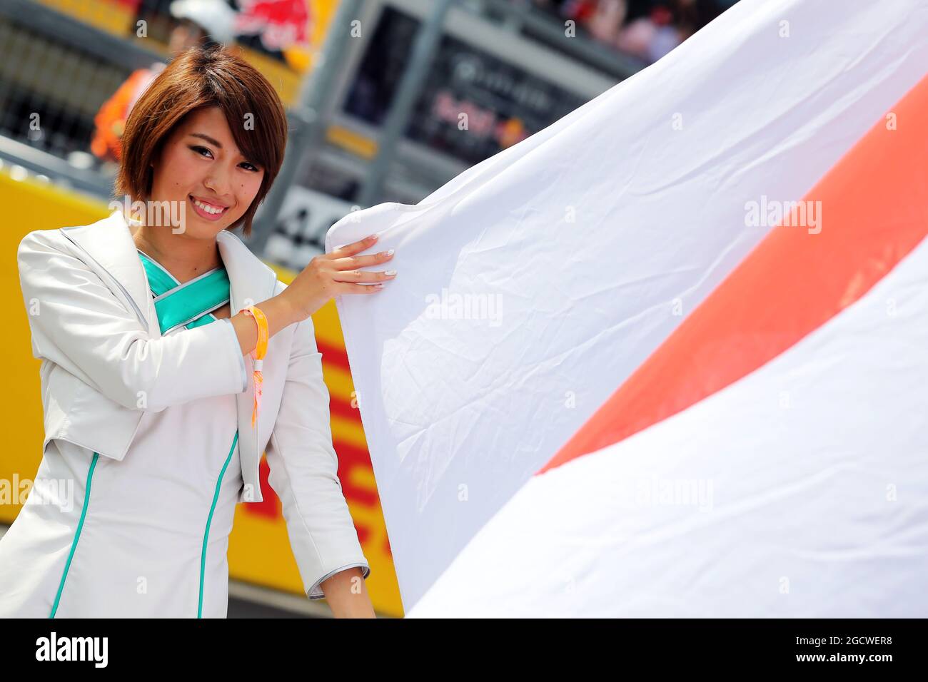 Grid girl. Japanese Grand Prix, Sunday 27th September 2015. Suzuka ...