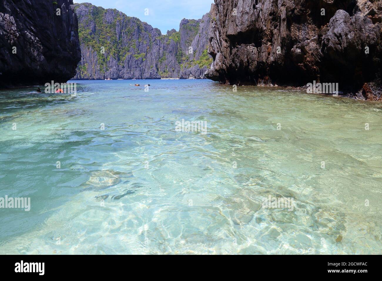 Philippine island landscapes hi-res stock photography and images - Alamy