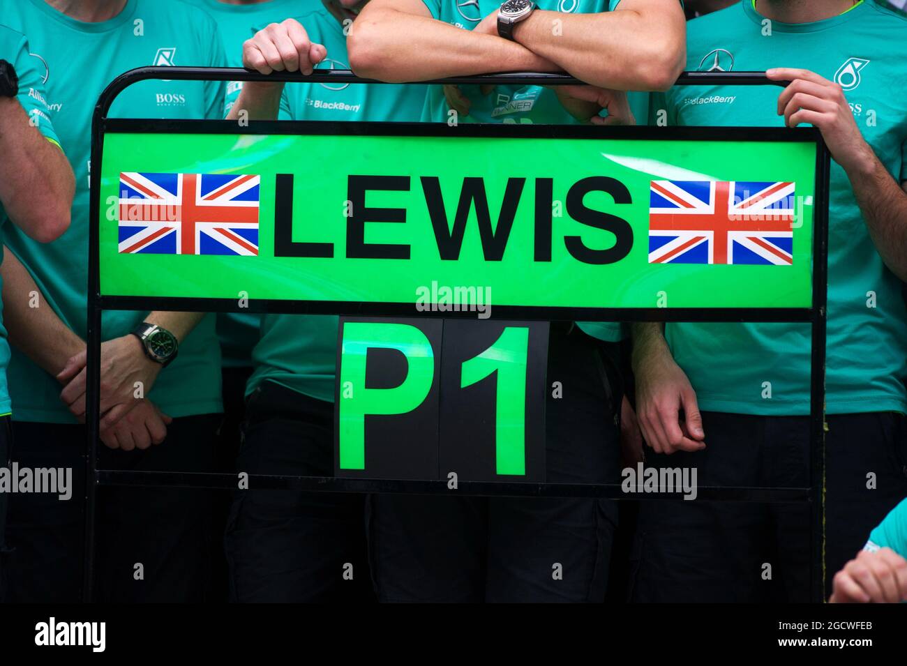 Pit board for lewis hamilton hi-res stock photography and images - Alamy