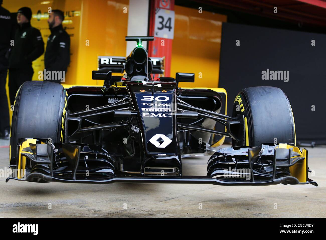 Team renault sport formula one team hi-res stock photography and images ...
