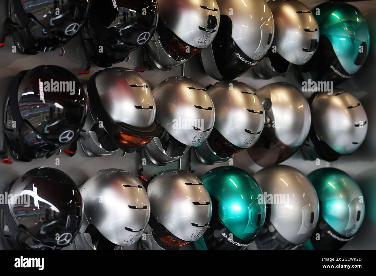 Mercedes amg f1 team helmets hi-res stock photography and images - Alamy
