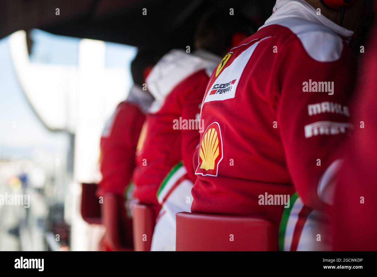 Ferrari on pit gantry hi-res stock photography and images - Alamy