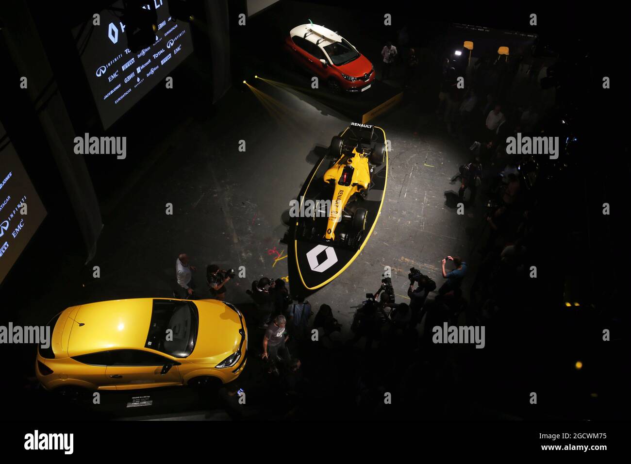 Team renault livery reveal hi-res stock photography and images - Alamy