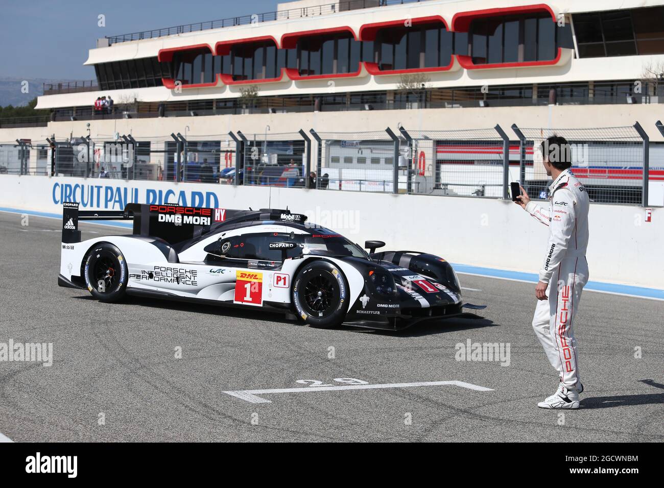 Mark Webber with his #01 Porsche Team Porsche 919 Hybrid. FIA World ...