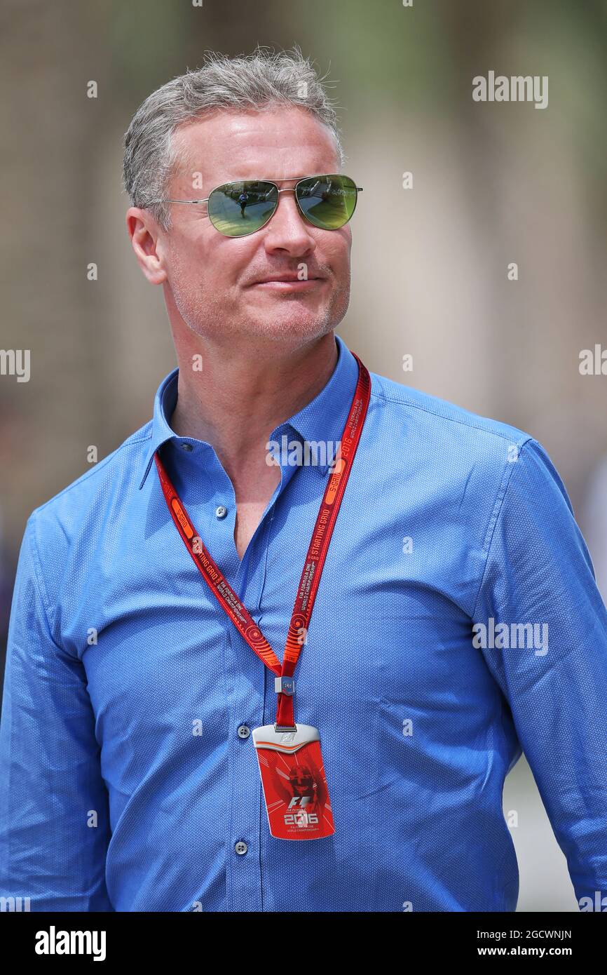 F1 commentator hi-res stock photography and images - Alamy