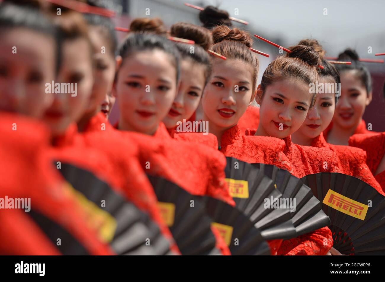 Chinese grid girls hi-res stock photography and images - Alamy