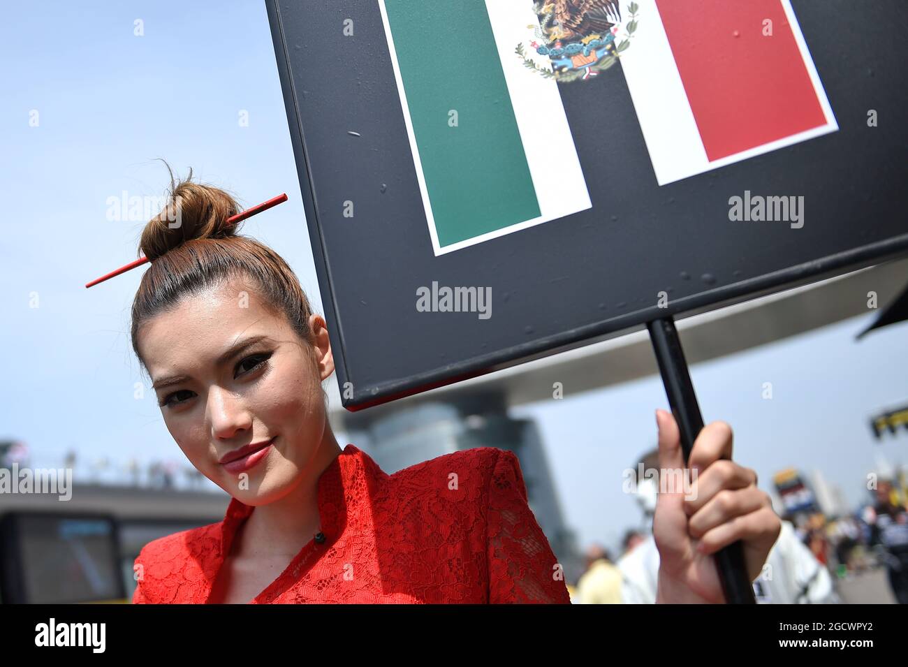 Grid girl china hi-res stock photography and images - Alamy