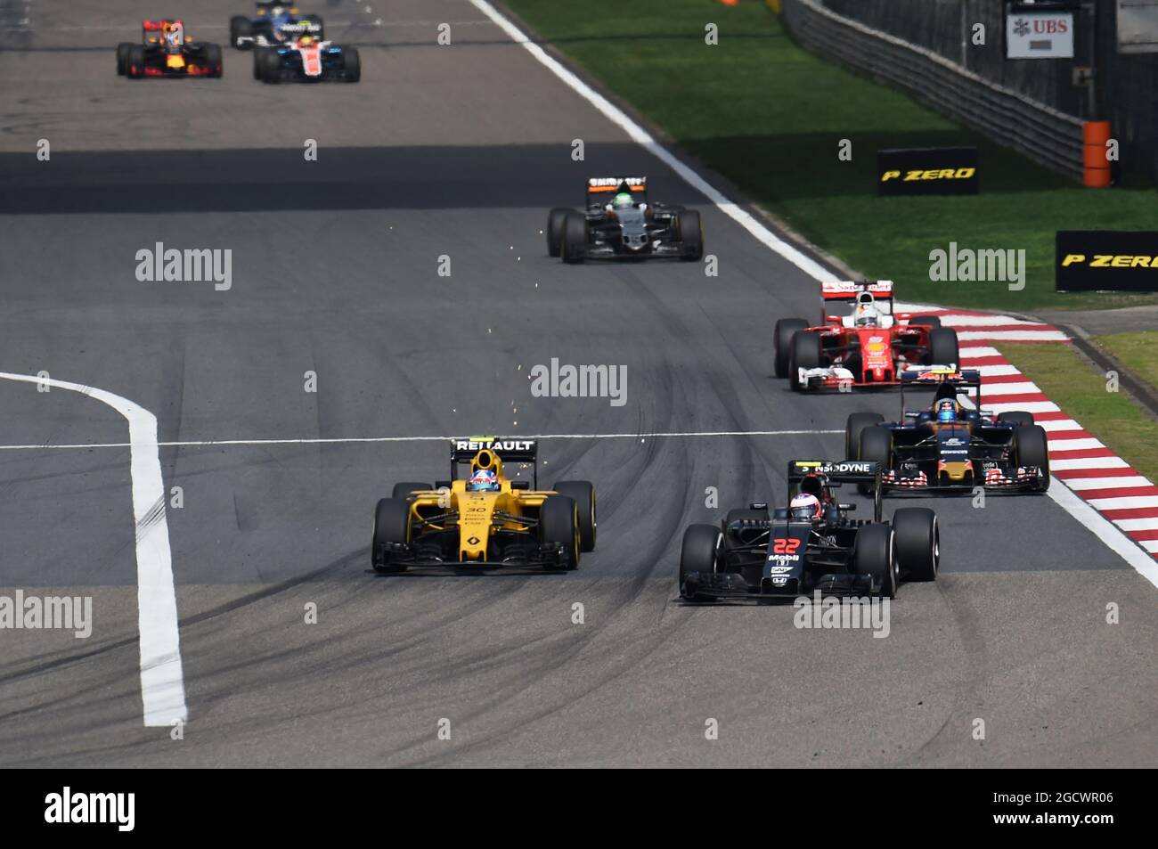 Renault sport f1 team rs16 battle for position hi-res stock photography ...