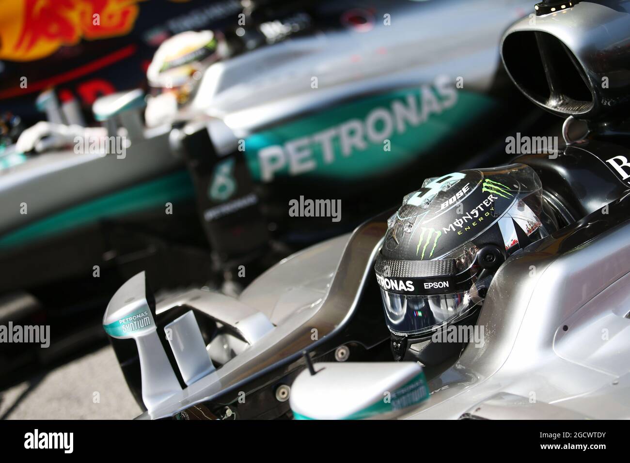 Mercedes amg f1 w07 hybrid team mate lewis hamilton hi-res stock ...